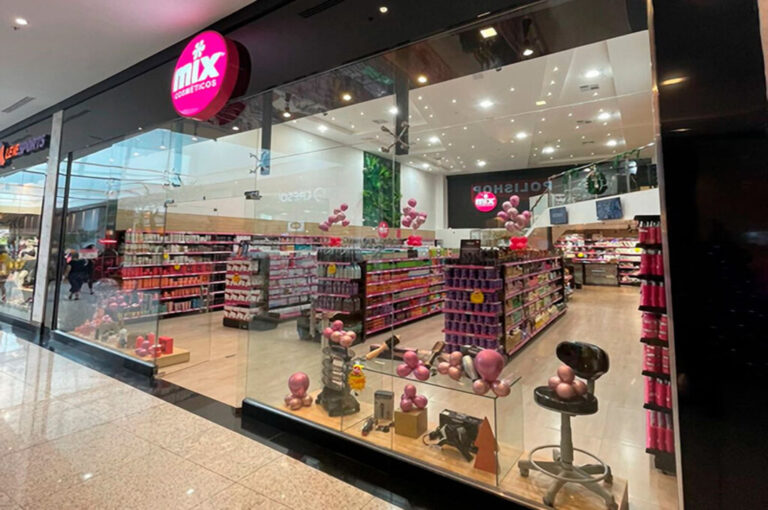 Mix Cosméticos celebra 20 anos: uma jornada de beleza e qualidade